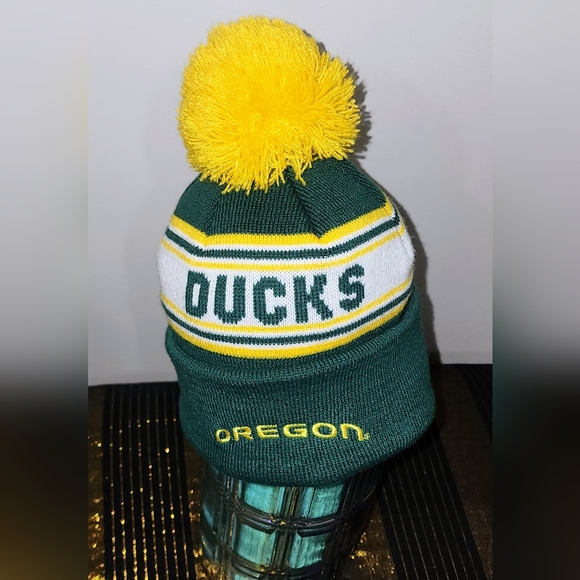 Oregon Ducks | Accessories | Oregon Ducks Beanie Green White W A Large ...